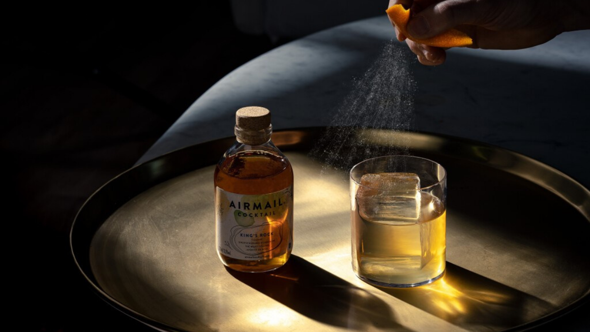 AIRMAIL COCKTAIL, LANCE DEUX NOUVELLES RECETTES (COMMUNIQUÉ) | BARMAG