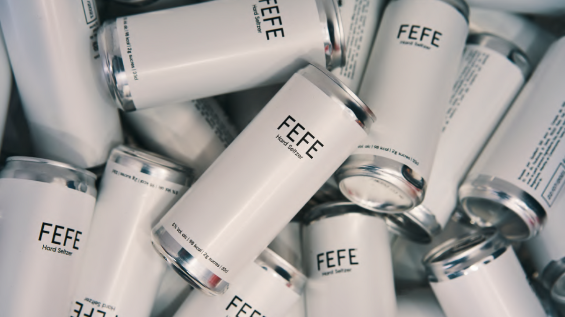 FÉFÉ DÉVOILE SA GAMME DE COCKTAILS PRÊTS-À-BOIRE ÉLABORÉS PAR LES ...