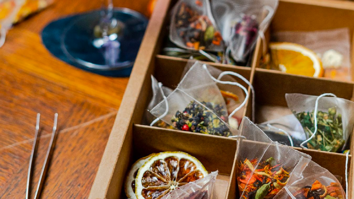 INFUSE ME : INFUSIONS POUR GIN, TONIC ET MOCKTAILS (COMMUNIQUÉ) | BARMAG